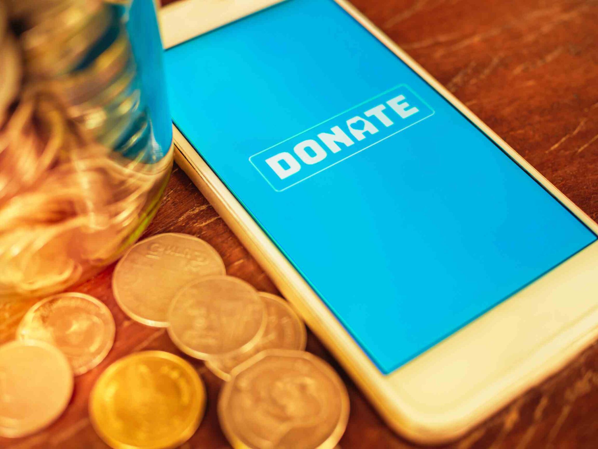 How to Start a Fundraiser With No Money: Ideas + Solid Tips - Charity ...