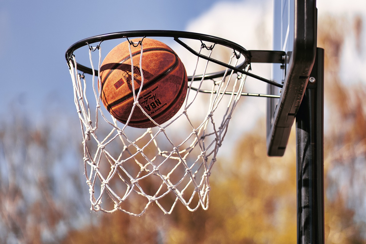 9 Basketball Fundraising Ideas That Score Big - Charity Fund Zone